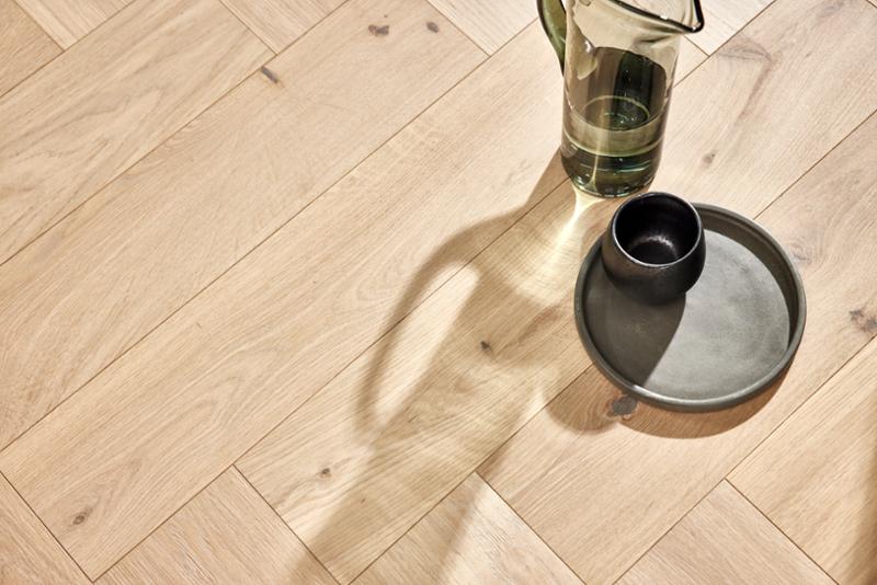 Oak Transparent Animoso,Herringbone Click, B-Plank| Boen